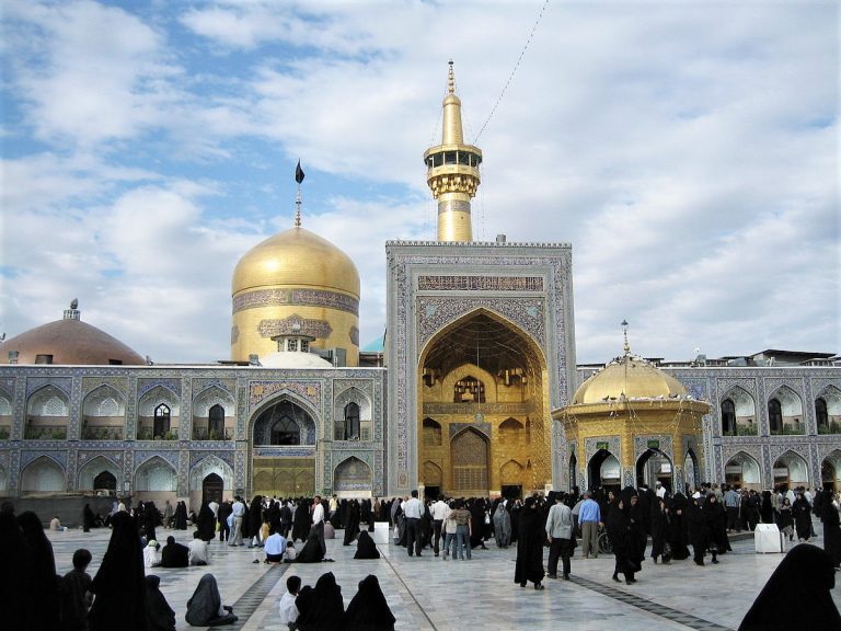 Shrine of Imam Ali Reda in Mashad, Iran. (Iahsan at English Wikipedia ...